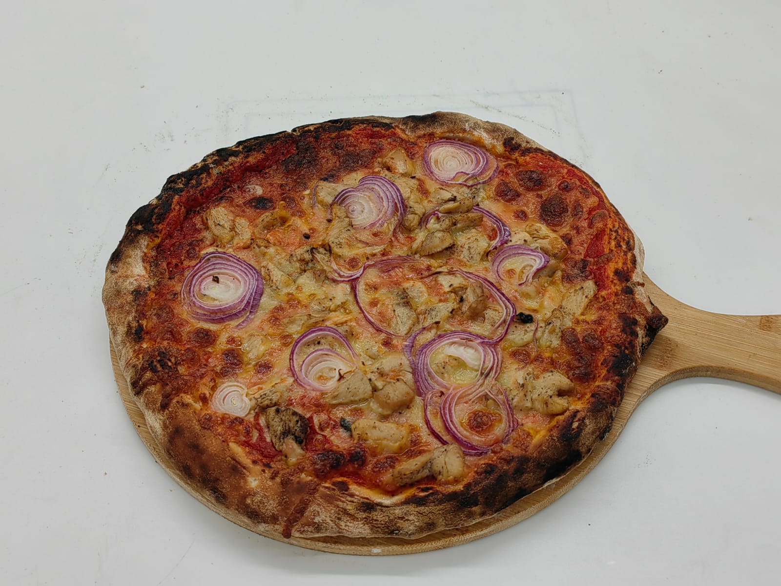 CHEEZY CHICKEN PIZZA – LaPizza